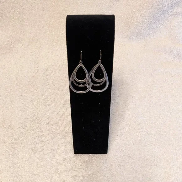 Silpada | Jewelry | Silpada Silver Tritextured Teardrop Earrings | Poshmark